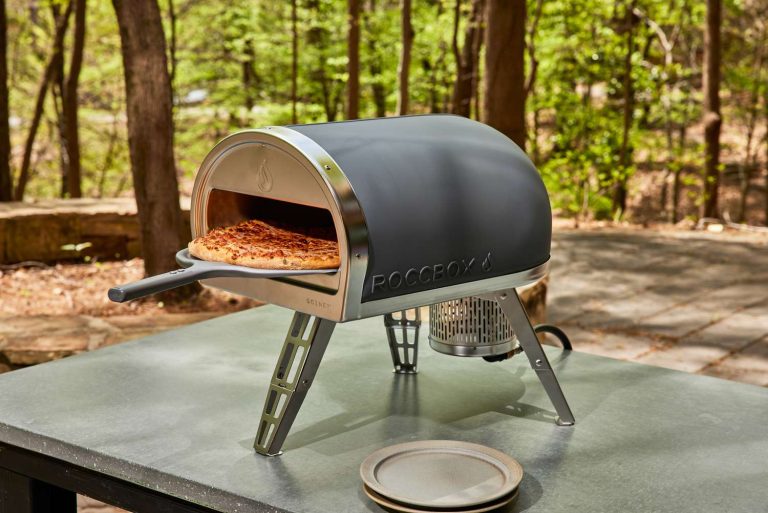 5 Things You Can Cook in an Outdoor Pizza Oven - NationLifestyle